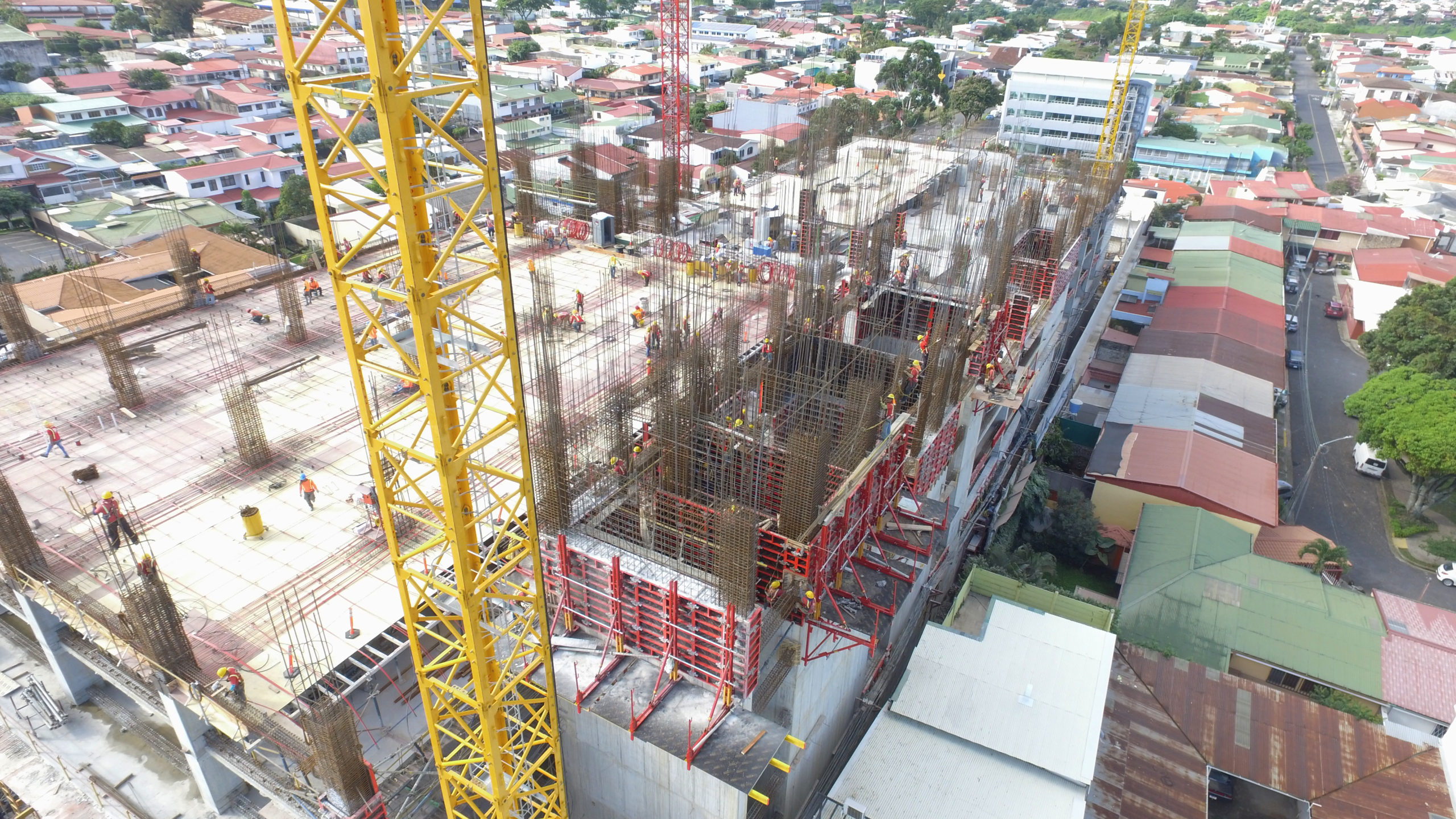 Torre Universal San José - Climbing system SRC 240 - Condor Formwork